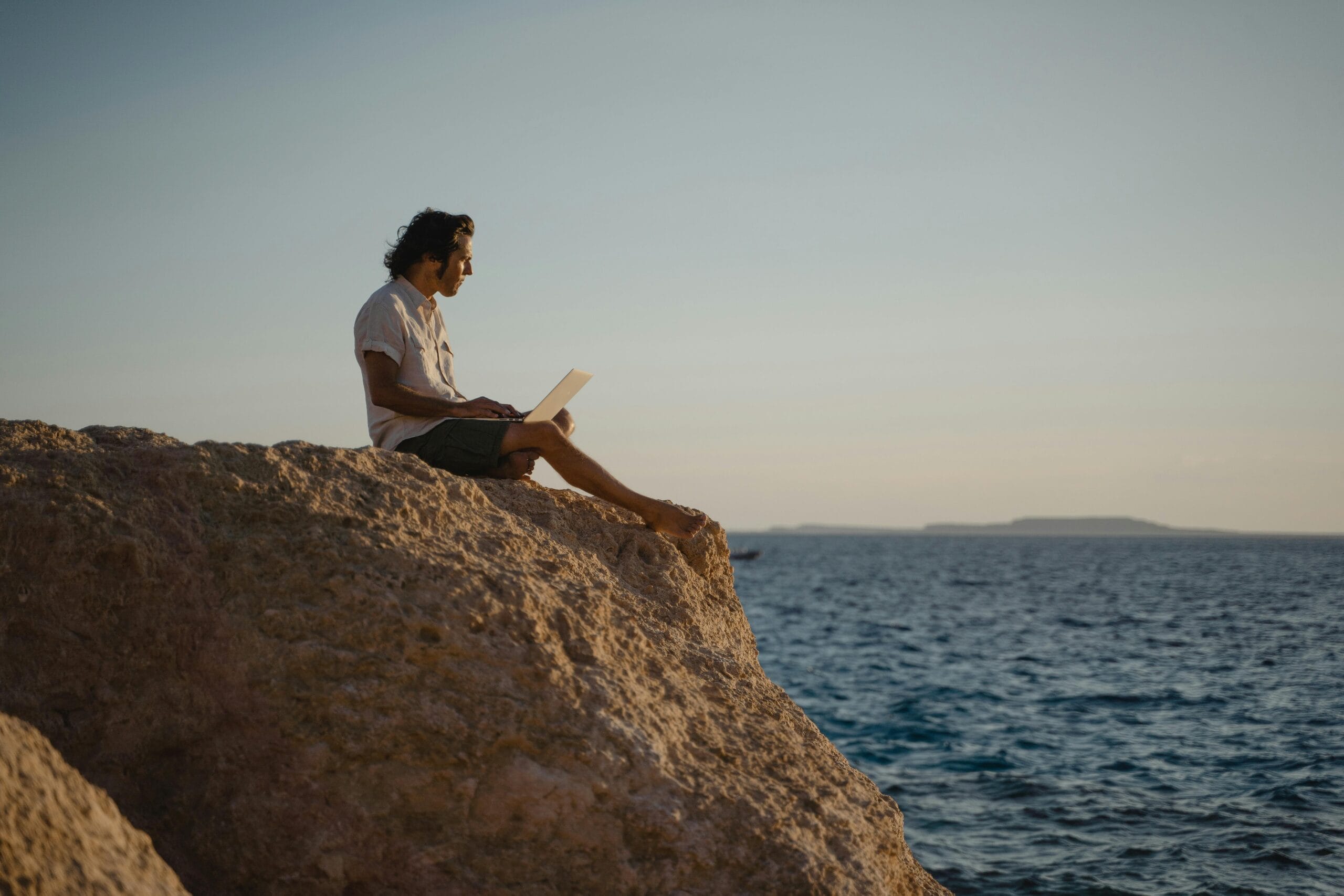 The Rise of Remote Work and Untraditional Workplaces - ThinkRemote